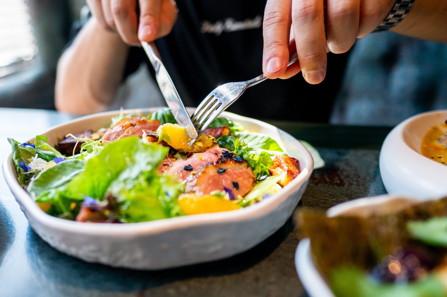 Balancing your plate: What makes a healthy balanced diet? | Lifecare